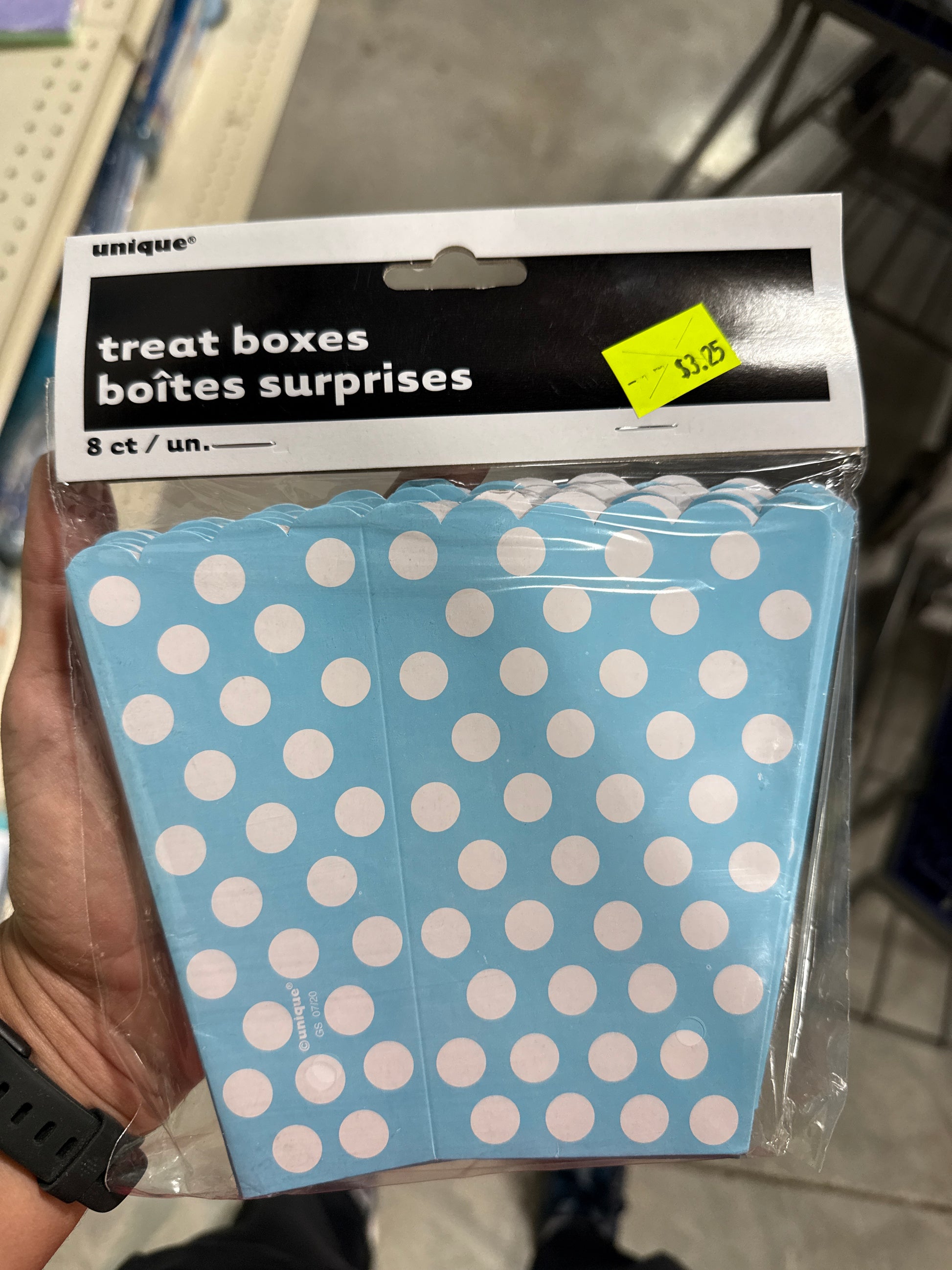 Treat Box Dots Light Blue (x8u) – Fiesta Warehouse